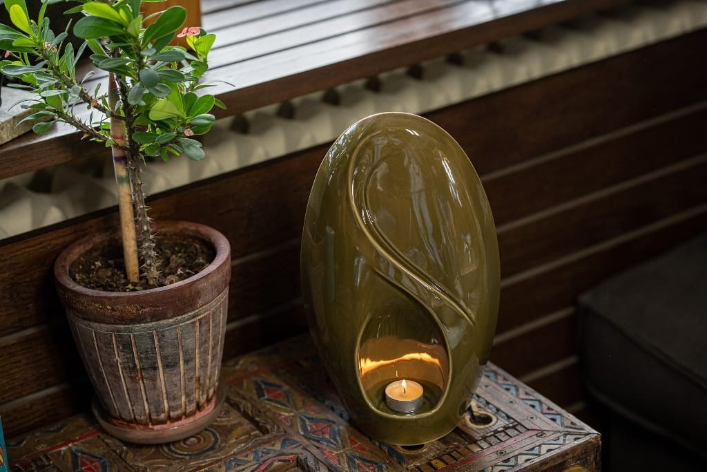 Keeping Ashes in the House: A Comprehensive Guide